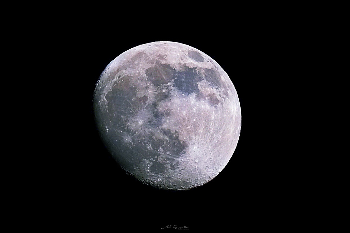 Photographing The Moon (Easy Guide!) – One Camera One Lens Photography