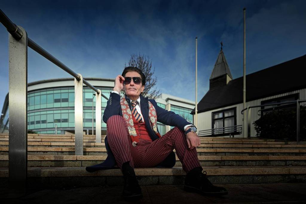 A Winter Portrait Shoot – A New Lens – One Camera One Lens Photography